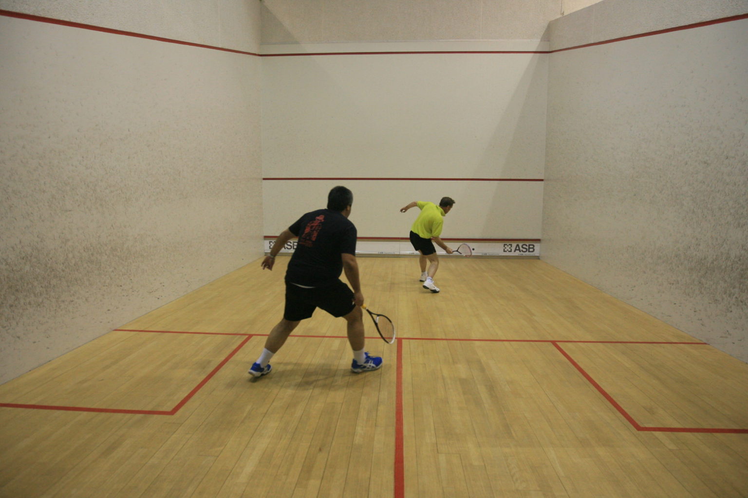 El Ayuntamiento inicia los trabajos de mejora de las pistas de squash ...